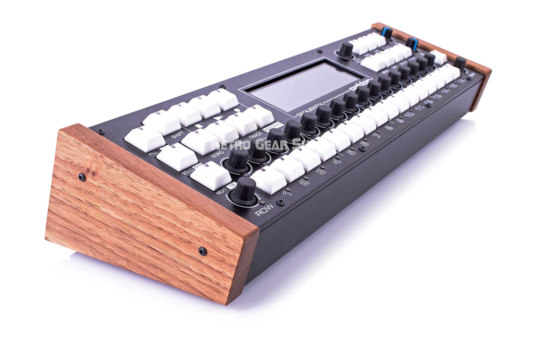 Sequentix Cirklon V2 with CVIO & Modular Connector + Wood Sides – Retro Gear Shop