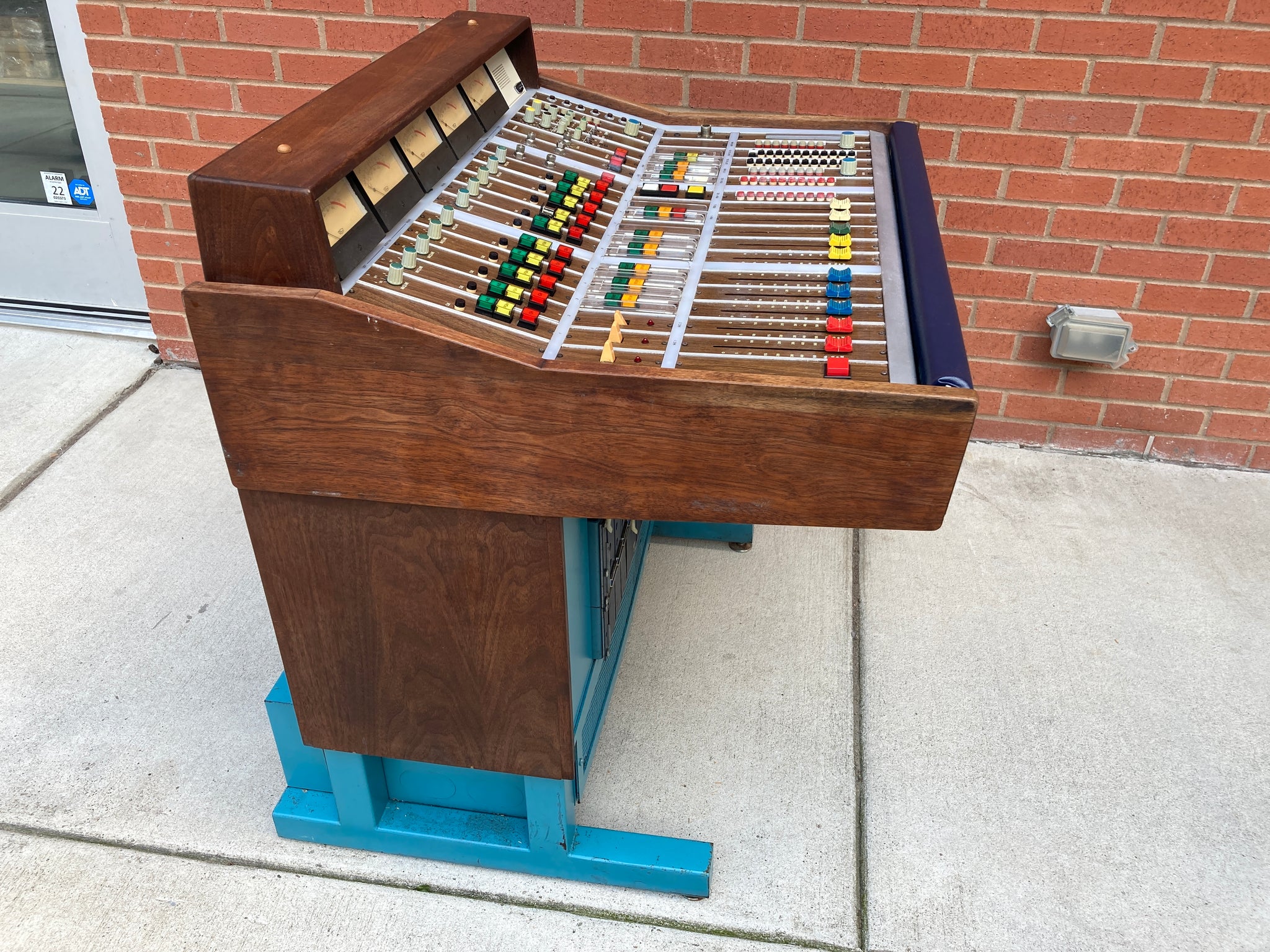 McCurdy 8500 10 Channel Stereo Production Console Mixer Sidecar Vintage ...