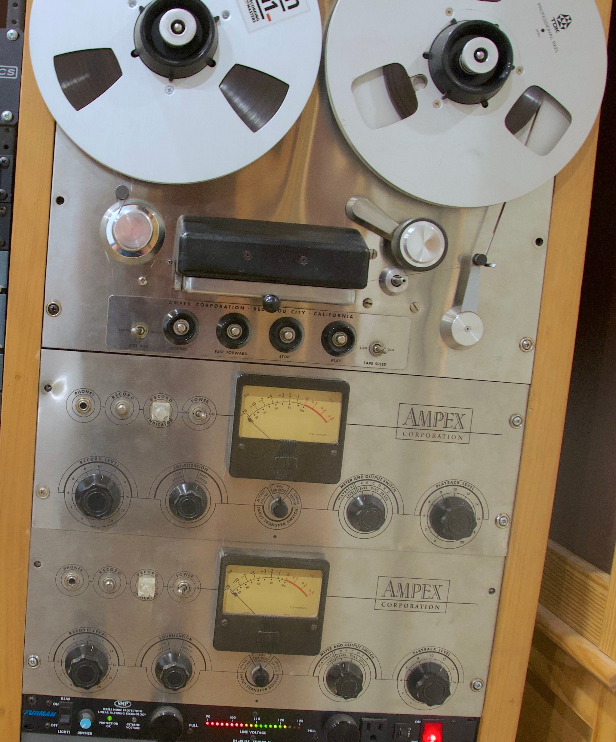 Ampex 351 2 Track 1/4" Reel to Reel Tape Machine Restored – Retro Gear Shop